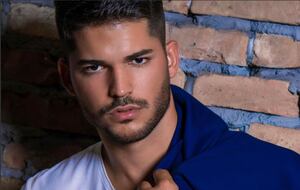 ¿Son o no son algo? Antonella Moscoso besa a Renier y el video se ...