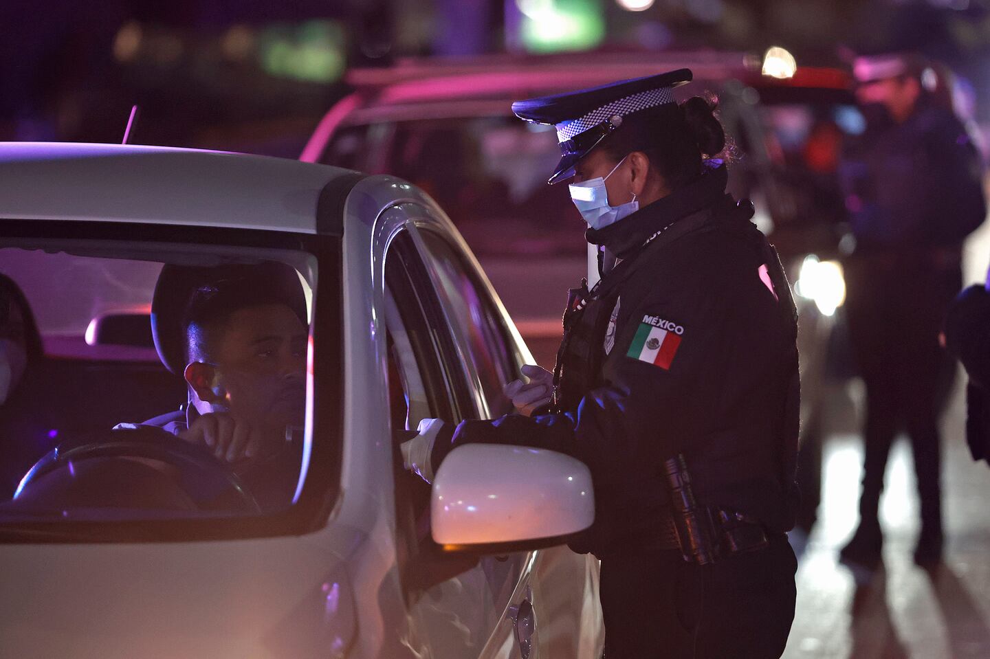 Advierten que conducir con menos de cinco horas de sueños es igual de ...