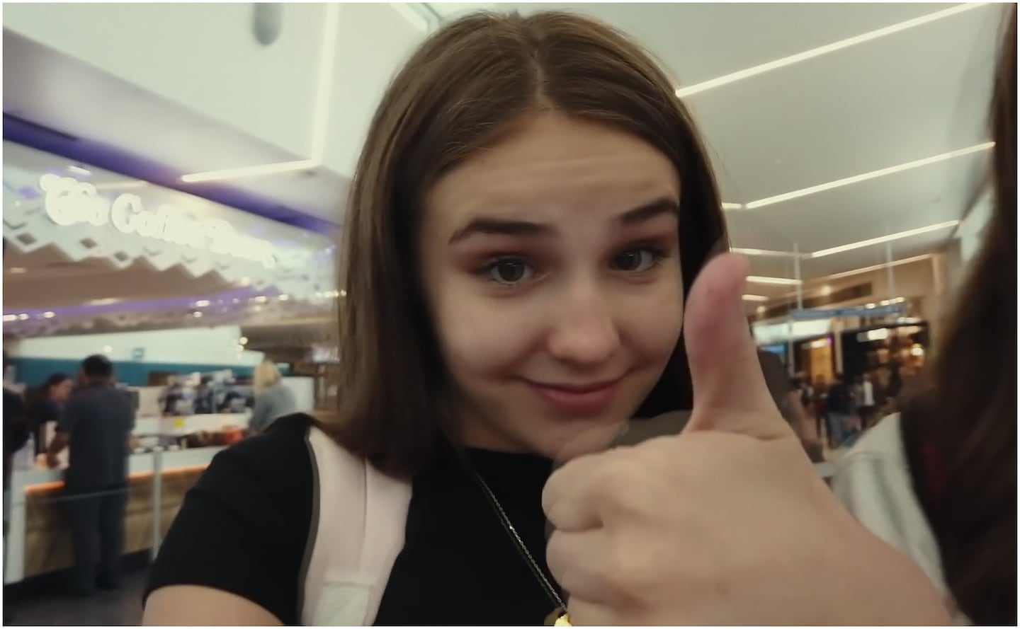 Netflix: What is the documentary 'Bad Influence: The Dark Side of ...